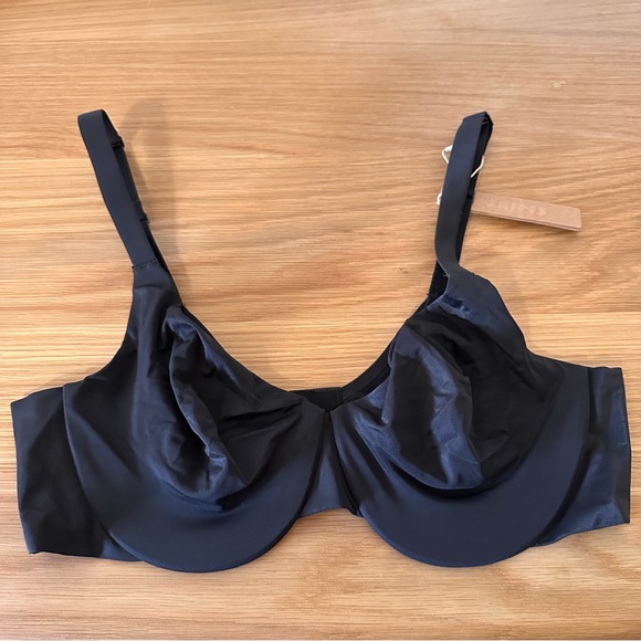 SKIMS | Intimates & Sleepwear | Skims Smoothing Intimates Full Coverage ...